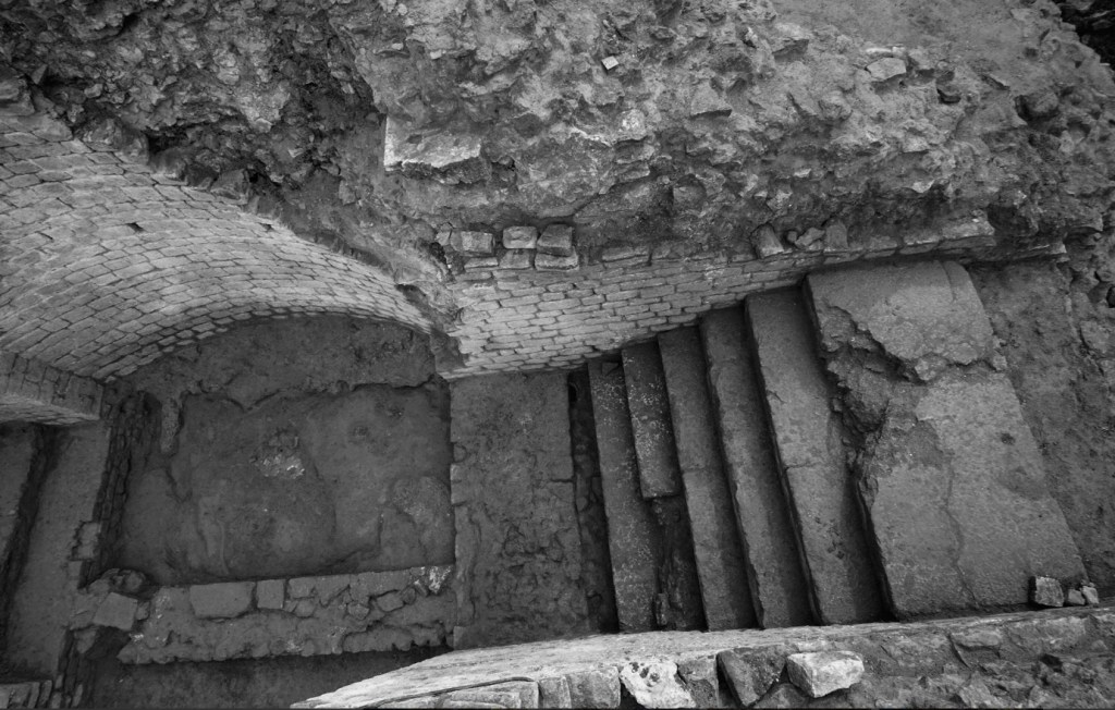 Volterra’s Amphitheater: the “Archaeological Discovery of the Century ...
